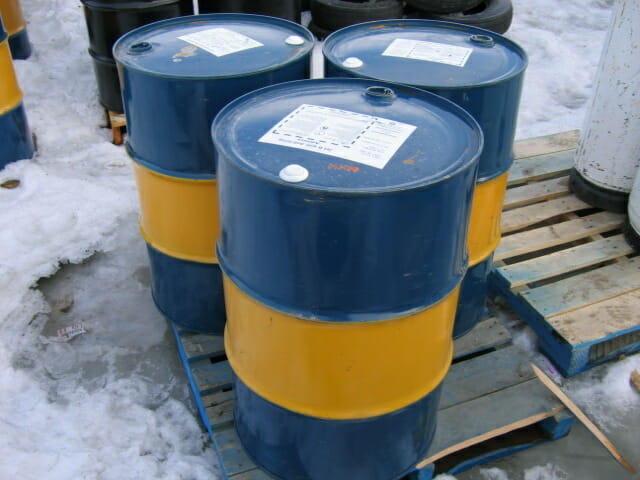 Oil/ Chemical Drum Sales - SR&R Environmental